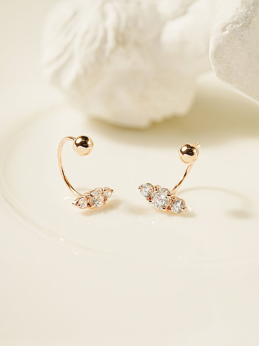 14K Gold Planet Cubic Curve Piercing 20G – MinimalBijoux