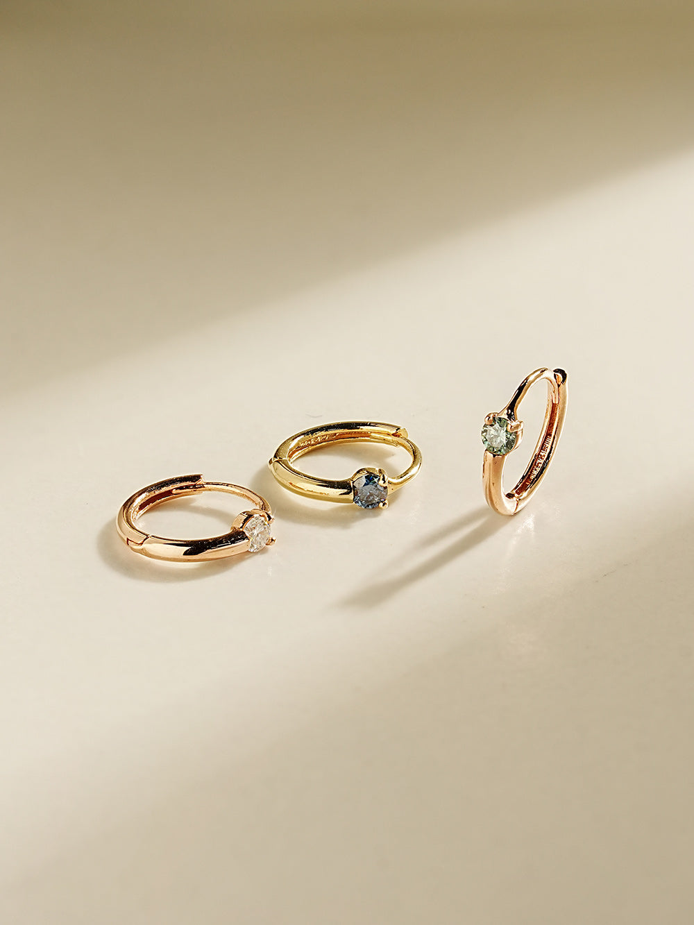 14K 18K Gold Moissanite Dia Point Cartilage Hoop Earring – MinimalBijoux